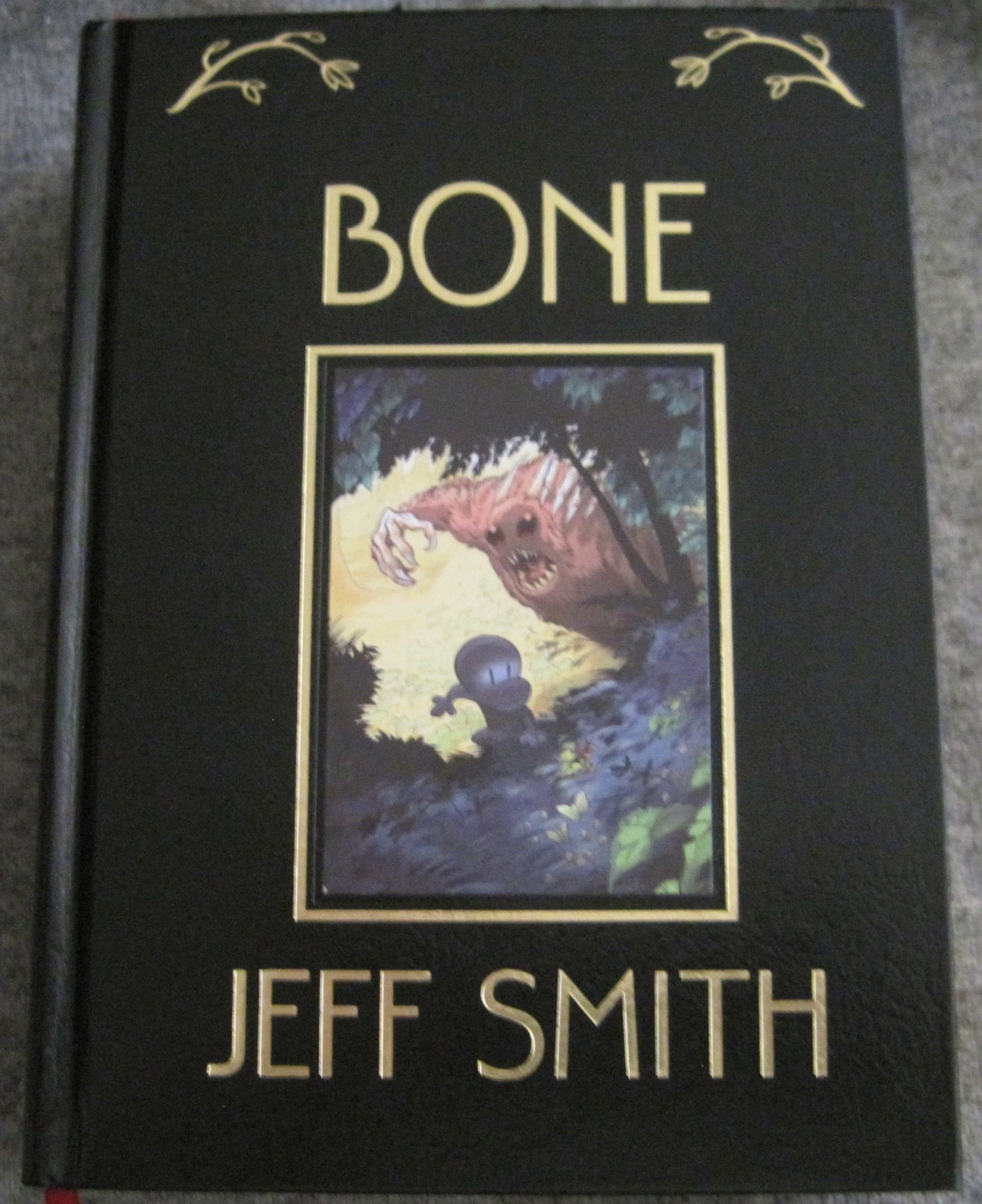 Bone | Jeff Smith